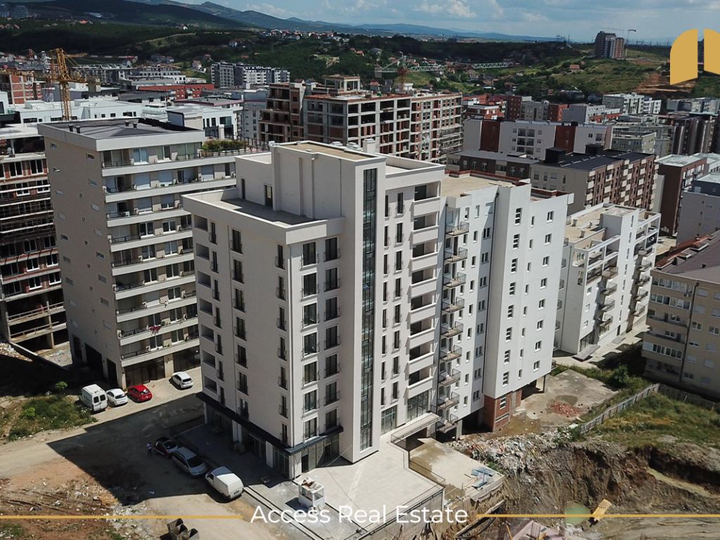 Banesë në shitje - Rruga C - ooo houses